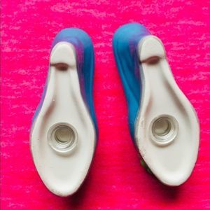 Grasslands Road | Kitchen | Shoe Shakers Salt Pepper | Poshmark